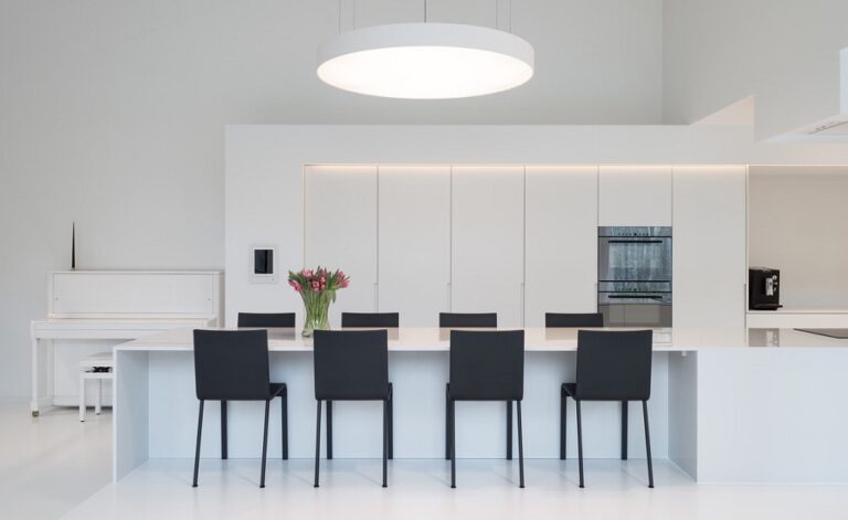 How To Mix And Match Dining Chairs: 10 Best Combination